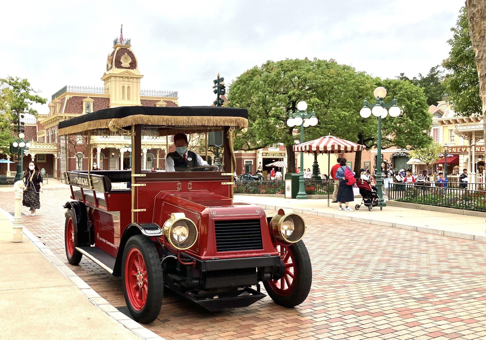 【香港ディズニー】アトラクションMain Street Vehicles（メインストリート・ビーグル） - 香港ゆるり生活〜るんるん子育て日記〜